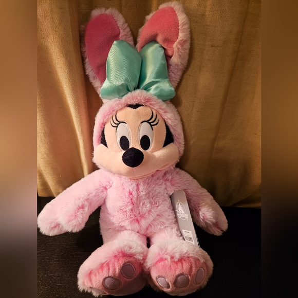Toys | Disney Minnie Mouse Spring Bunny | Poshmark